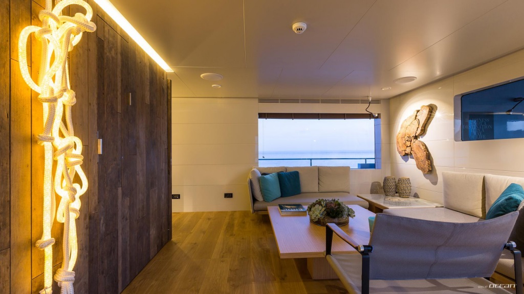 SO'MAR Yacht Charter Details, Tansu | CHARTERWORLD Luxury Superyachts